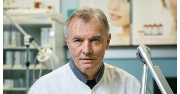 Intervju: prof. dr. Igor Bartenjev, dr. med., dermatovenerolog ...